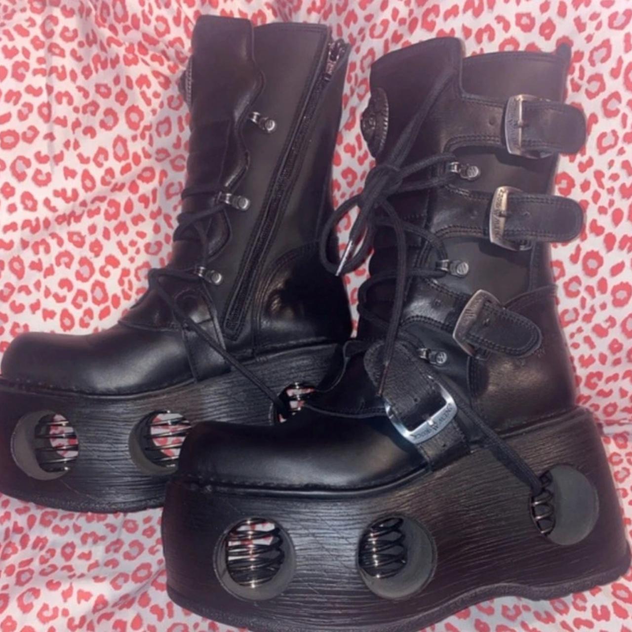 New Rock Spring Platform boots In good... - Depop