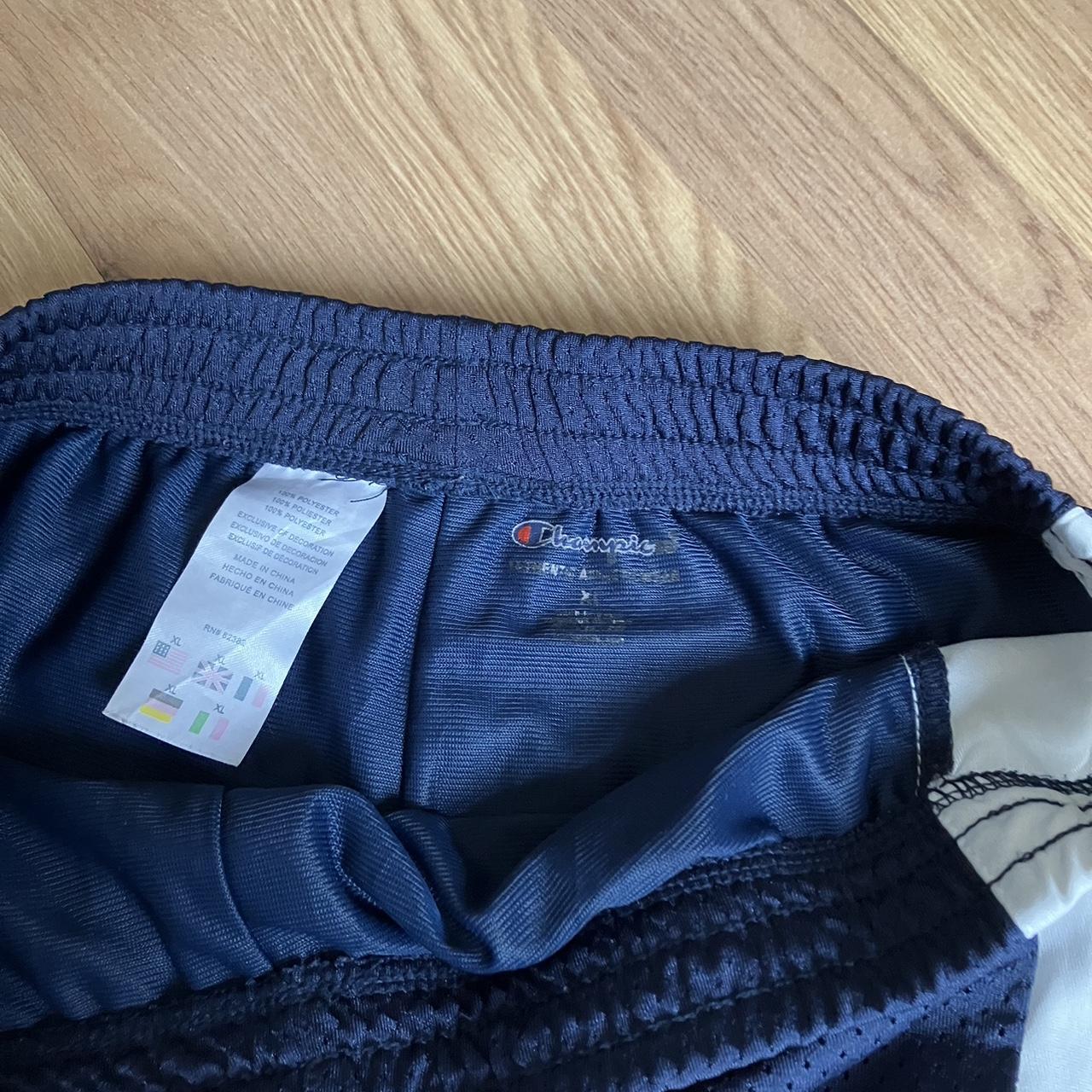 CHAMPION MESH SHORTS - Depop