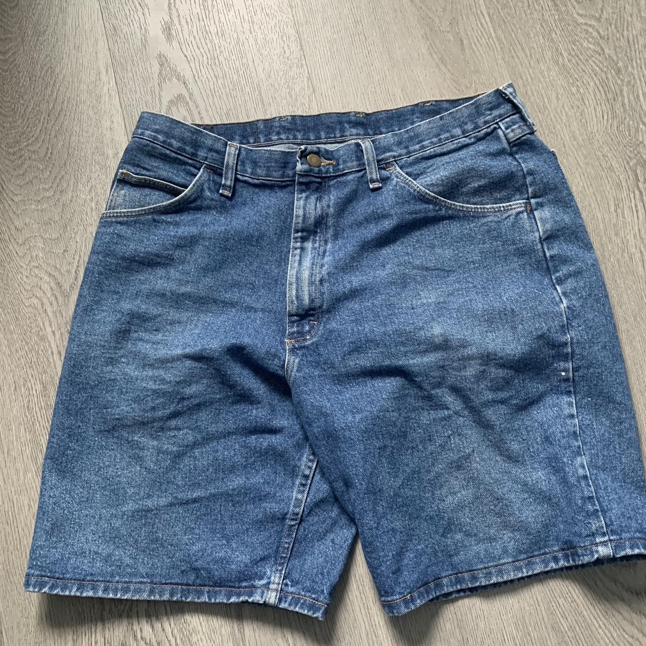 Wrangler Men's Blue and Navy Shorts | Depop