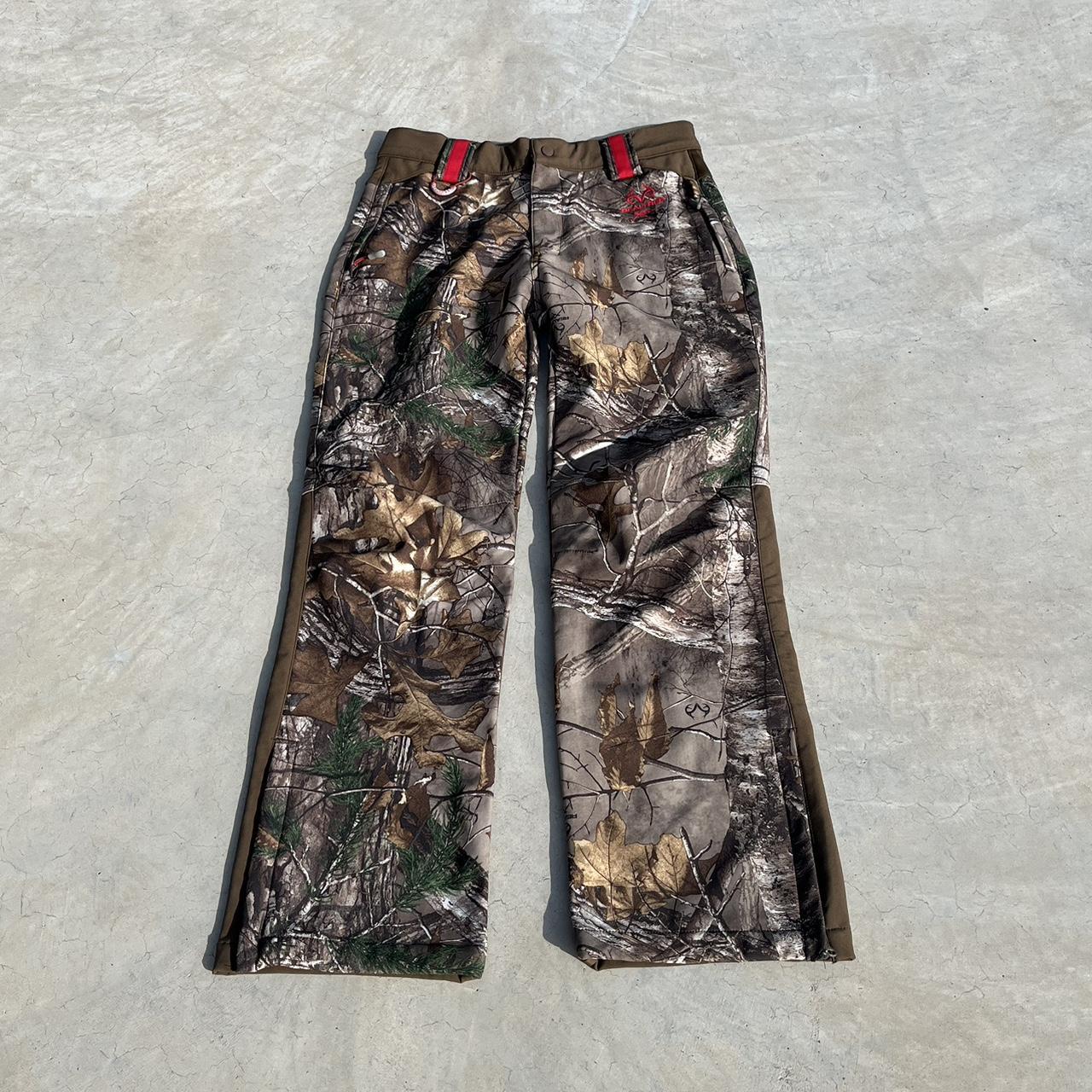 RealTree Camo Pants Size Medium NWT -... - Depop