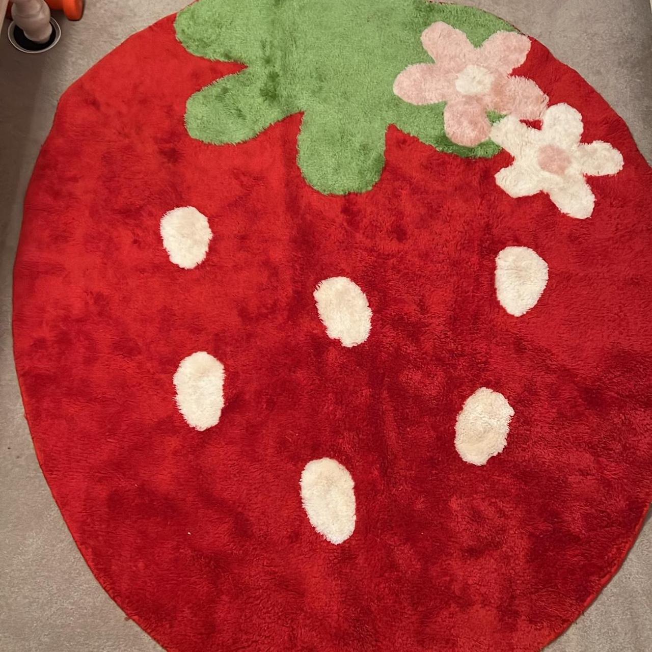 HUGE mother garden red strawberry rug, in perfect... - Depop