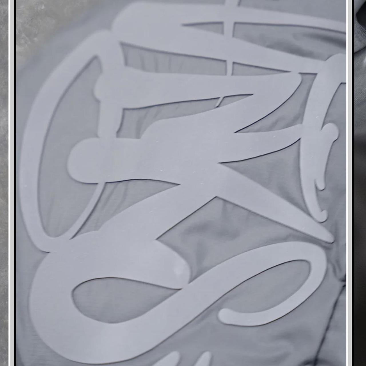 Grey Syna World (synaworld) OG 1st Edition Puffer... - Depop