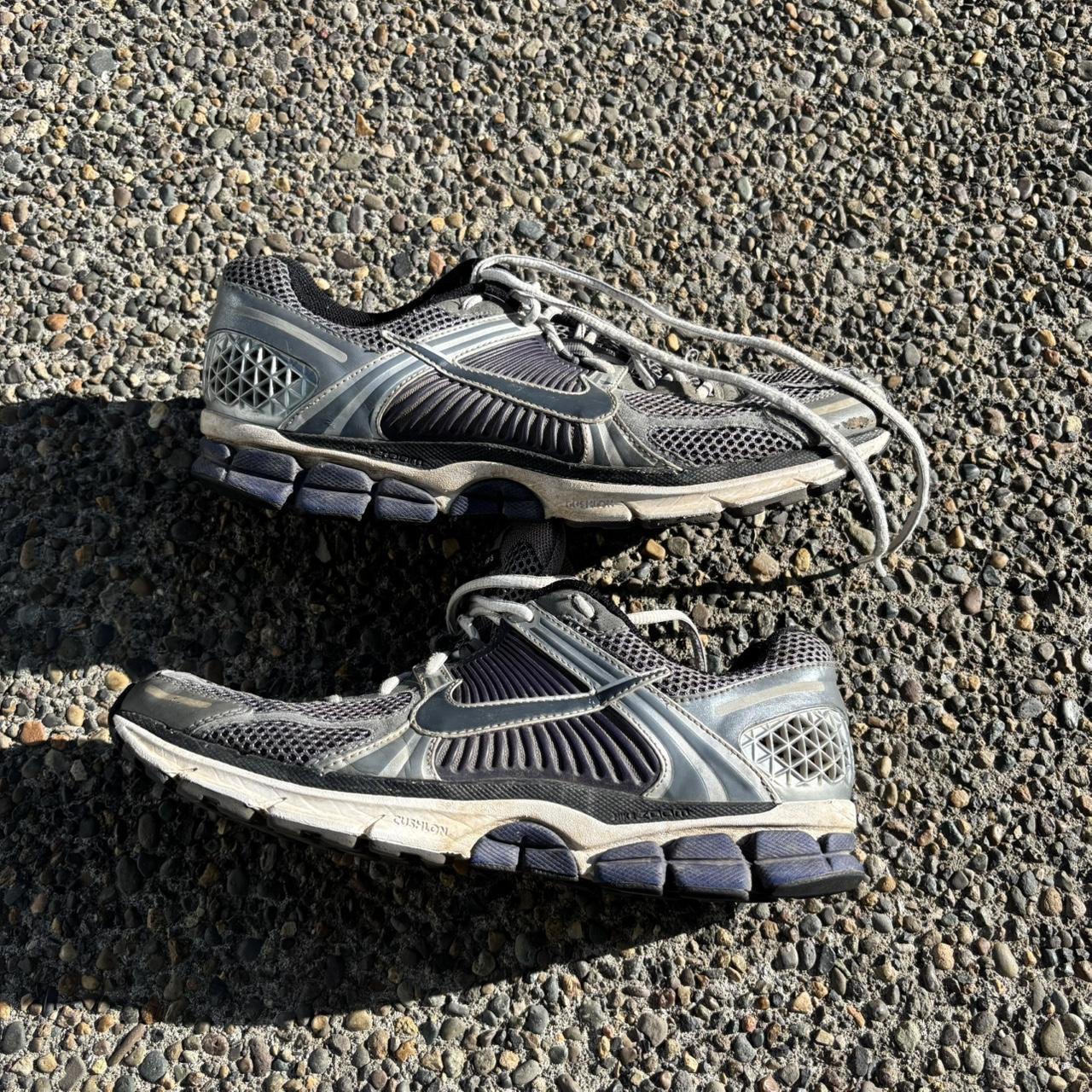 Nike Vamero Running shoes 2000s Grey and blue... | Depop