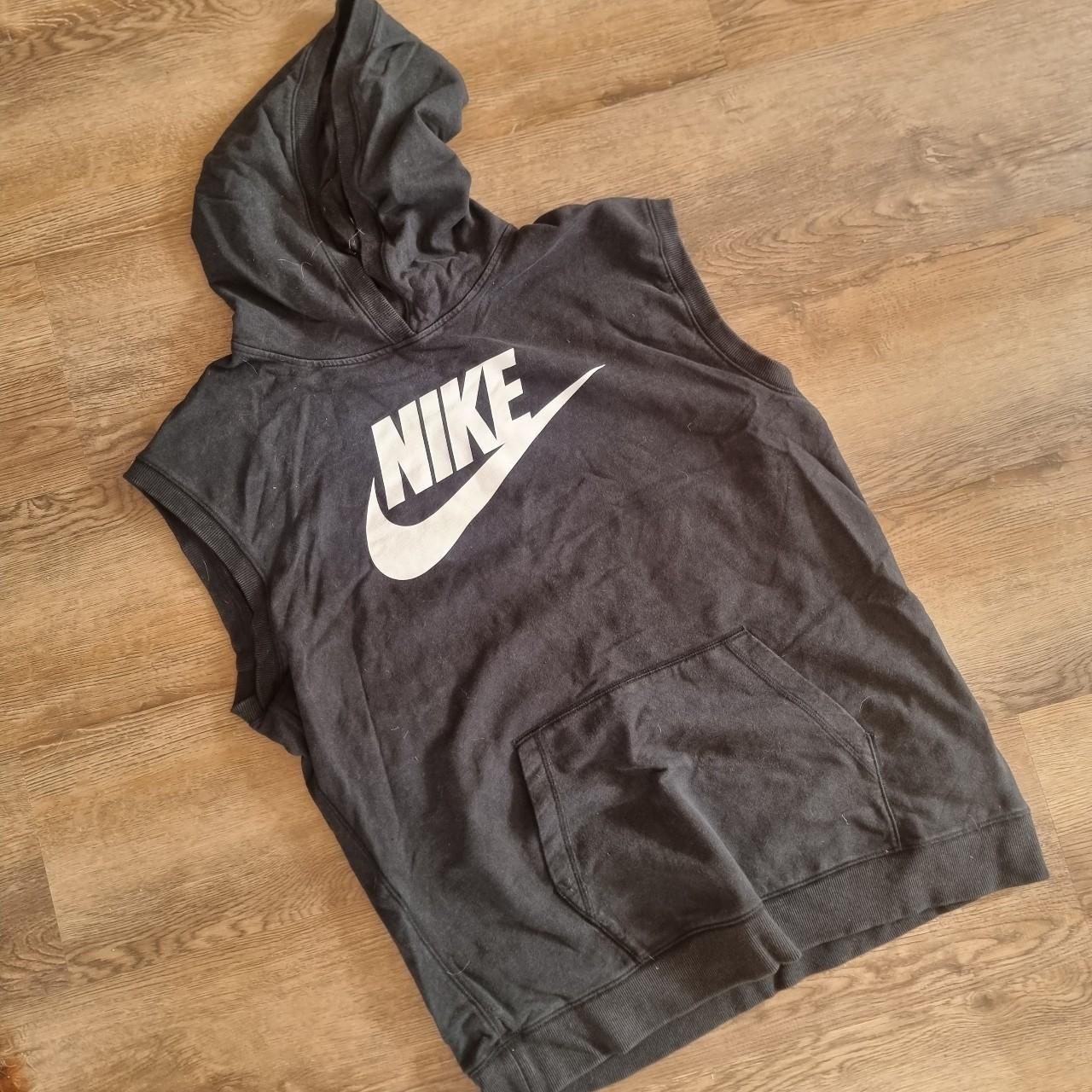 Nike hooded vest Size XL Perfect condition Super... | Depop