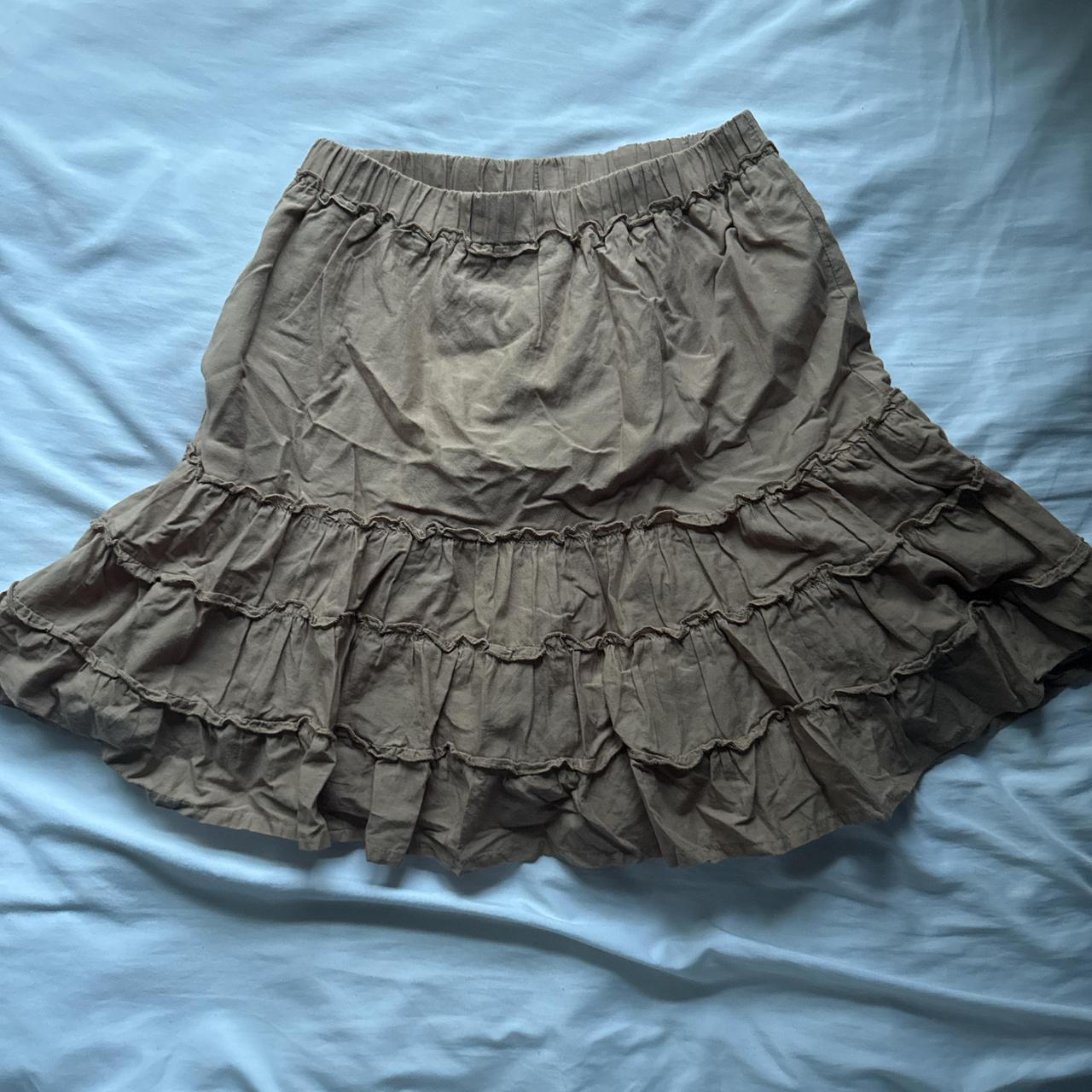 low rise midi brown ruffle skirt pls feel free to... | Depop