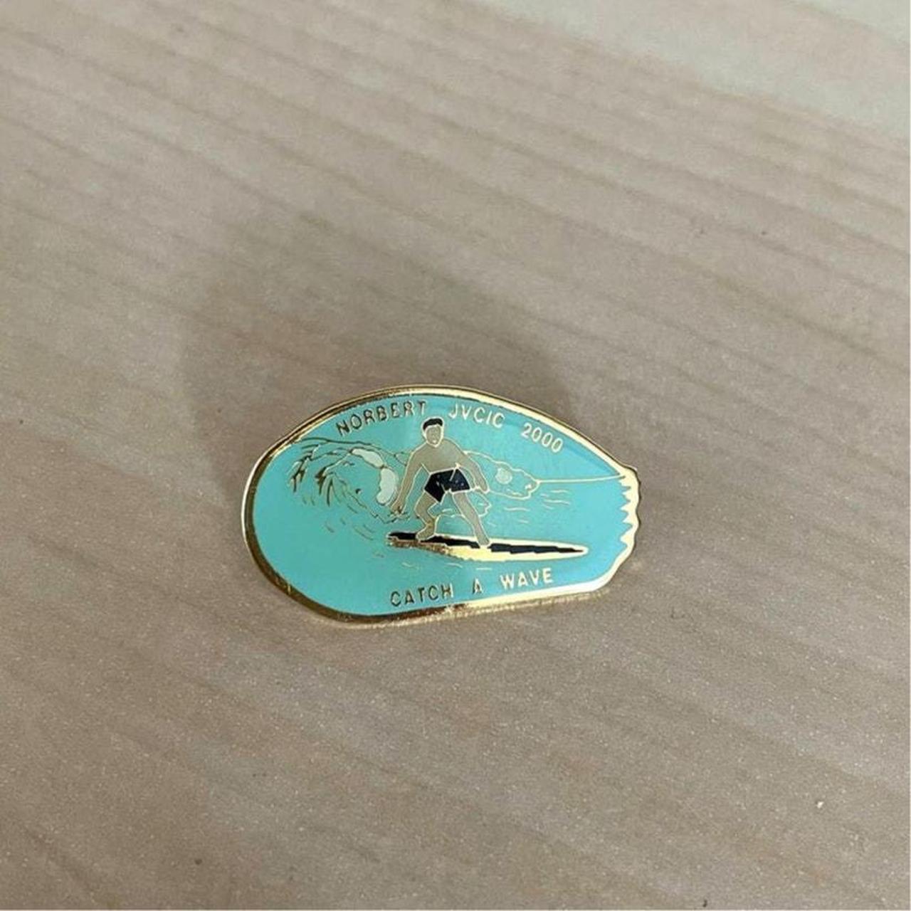 Vintage Y2K Surfer Surf Pin Norbert JVCIC 2000 Catch... | Depop