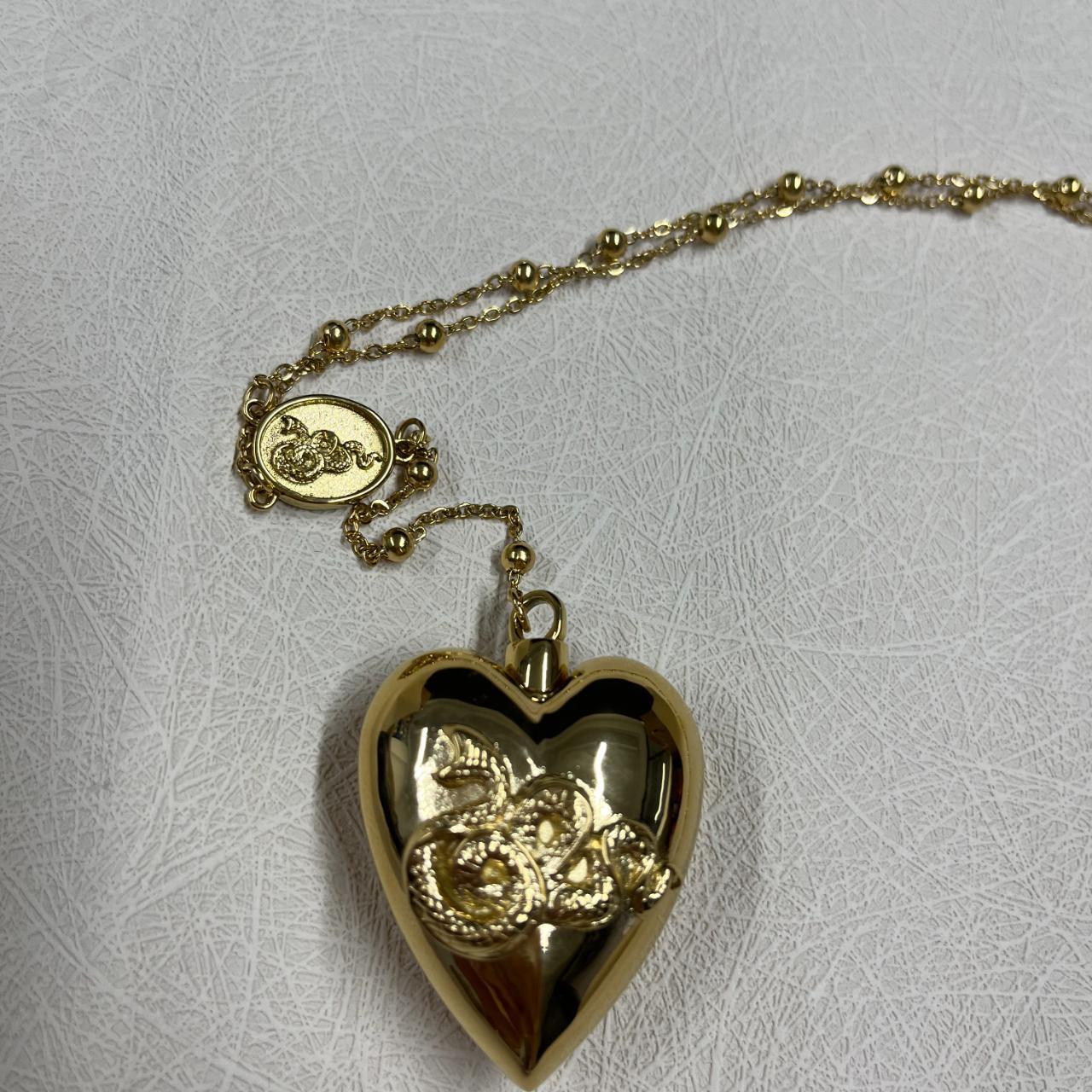 ☆lana del rey necklace☆ If you want any items, pls... - Depop