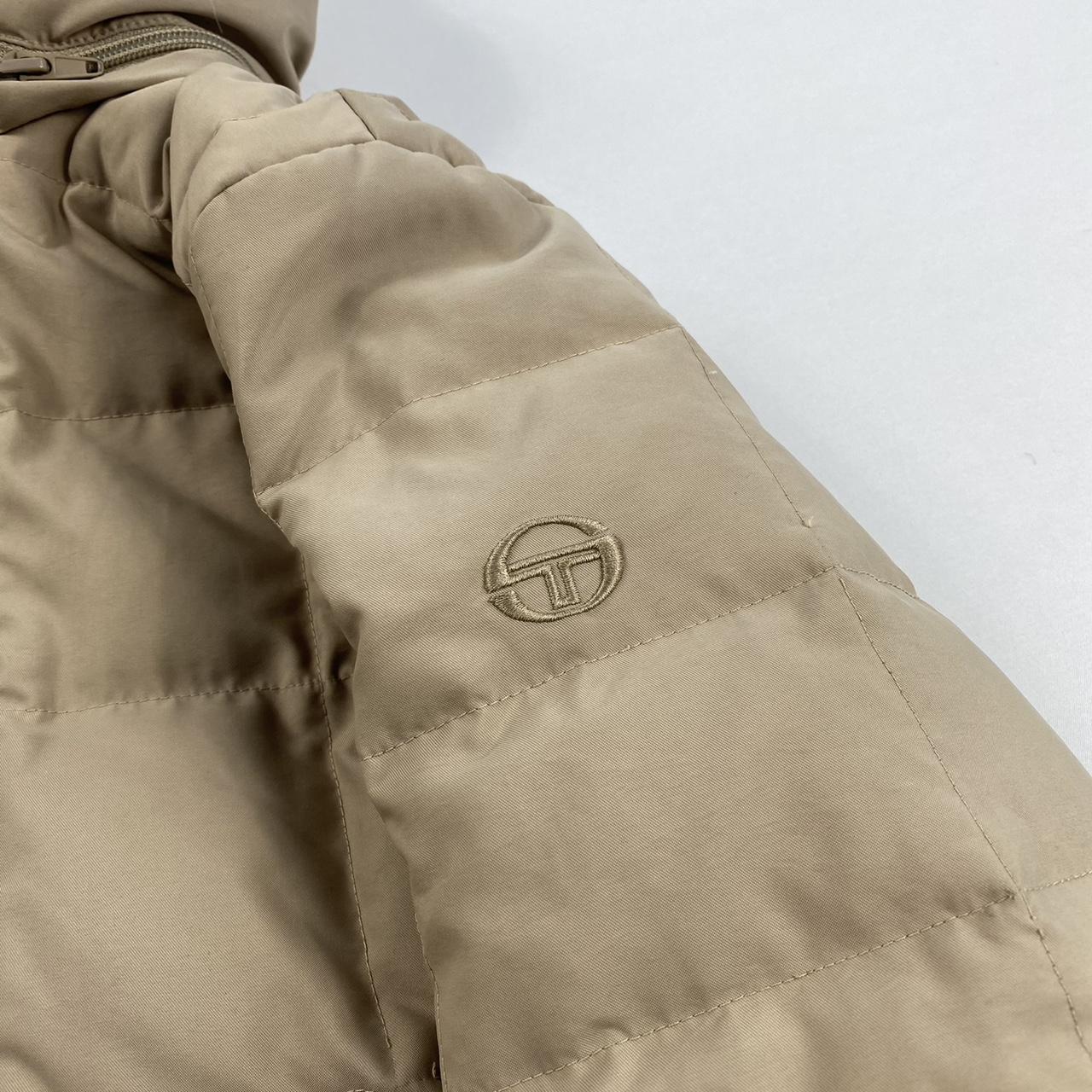 Sergio Tacchini Women's Cream Jacket | Depop