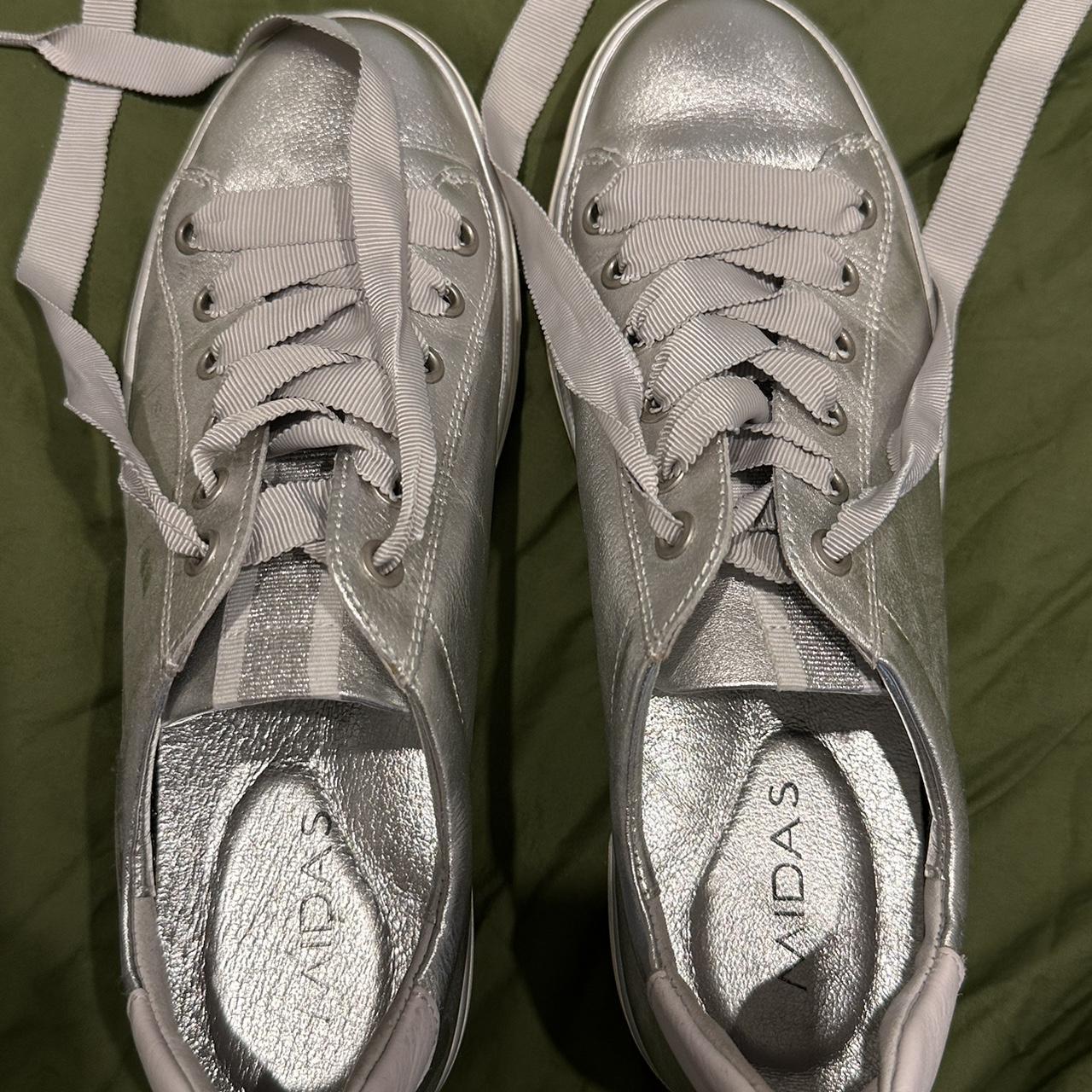 Midas silver shoes. Great condition. Size 8 aus - Depop