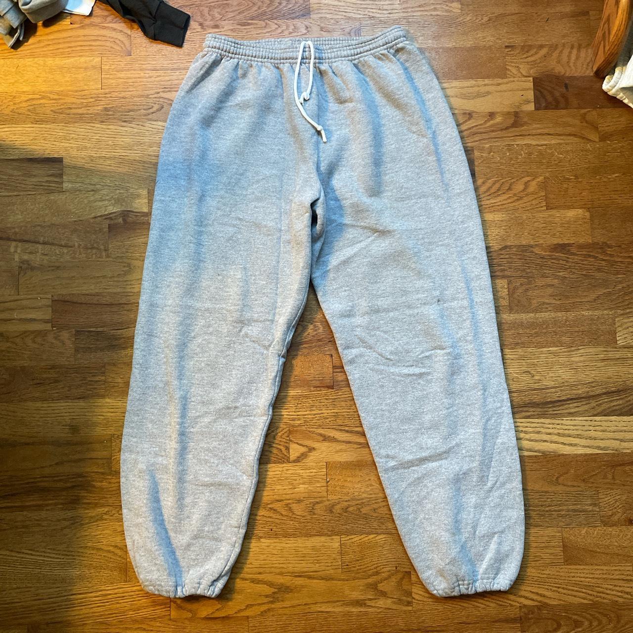 Sz M 2000s Y2K jerzees sweats. Made in USA. No... - Depop