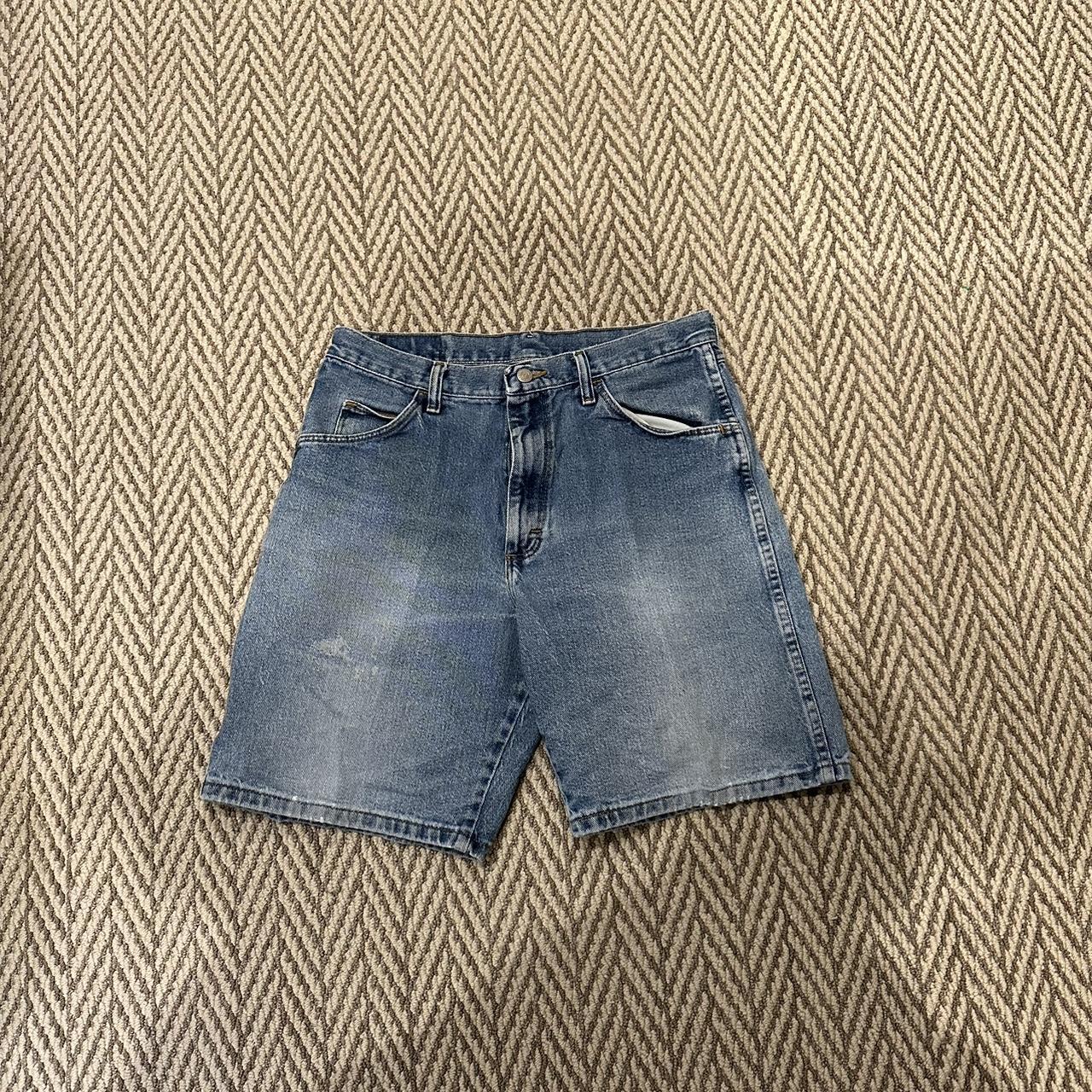 Wrangler Jorts Size 32 Inseam 9 inches Wide leg... - Depop