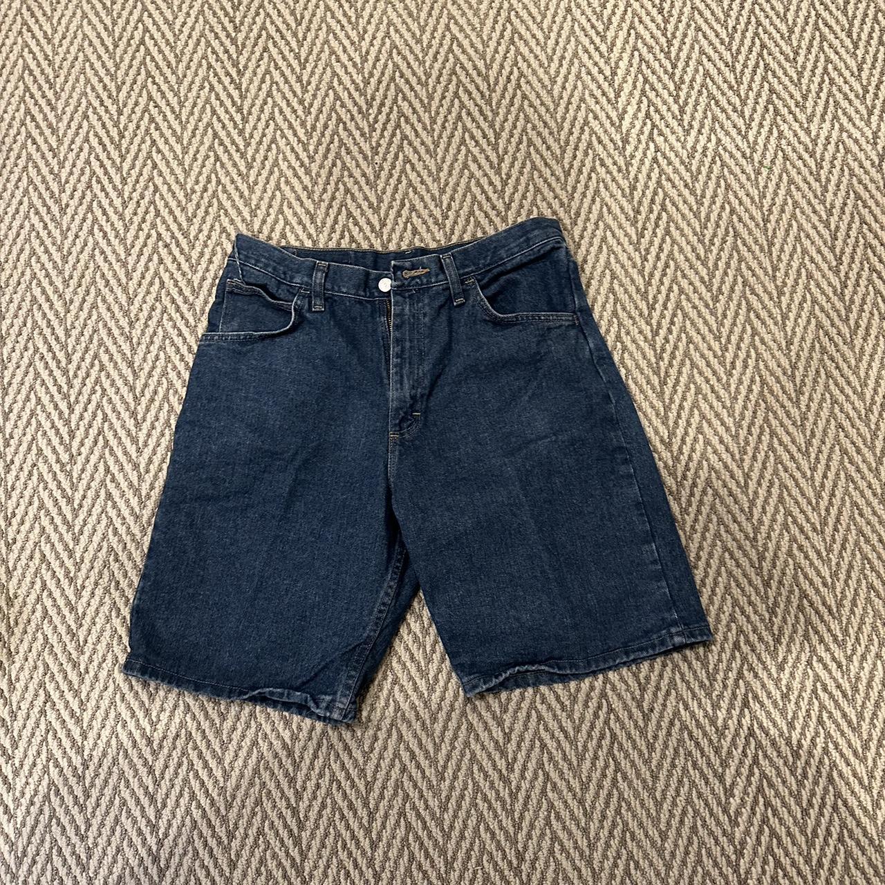 Wrangler jorts Size 32/9.5 inch inseam Plead will... - Depop