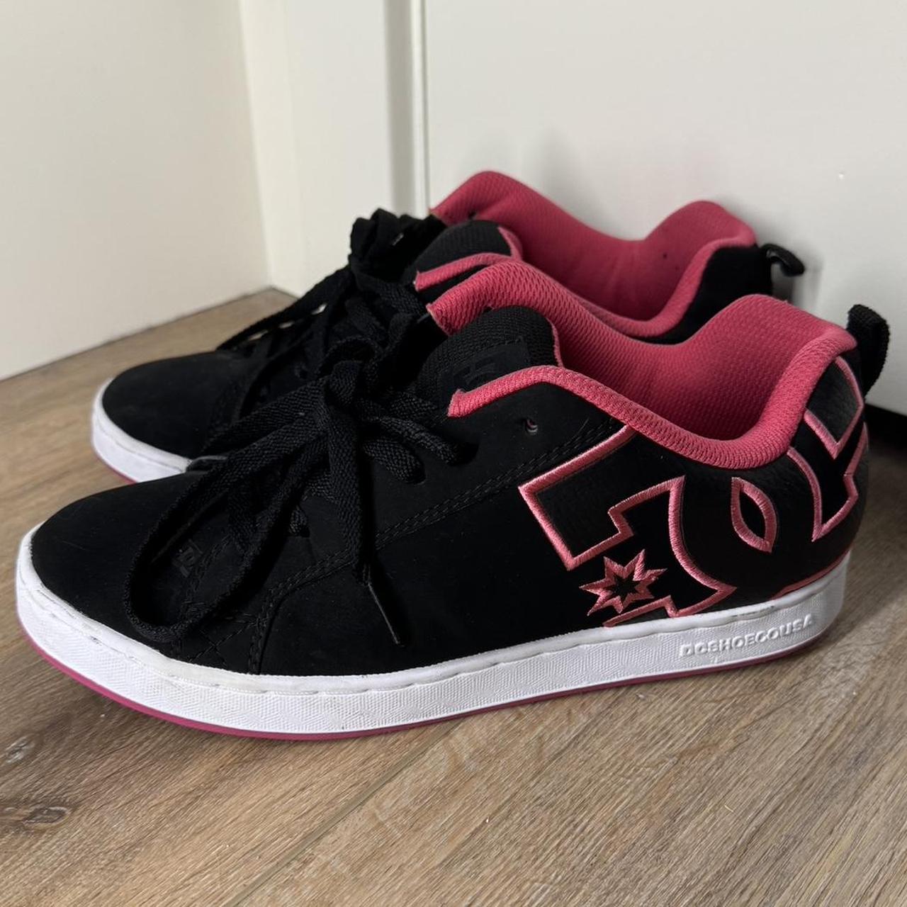 DC Shoes black & pink skate shoes rare cuz they... - Depop