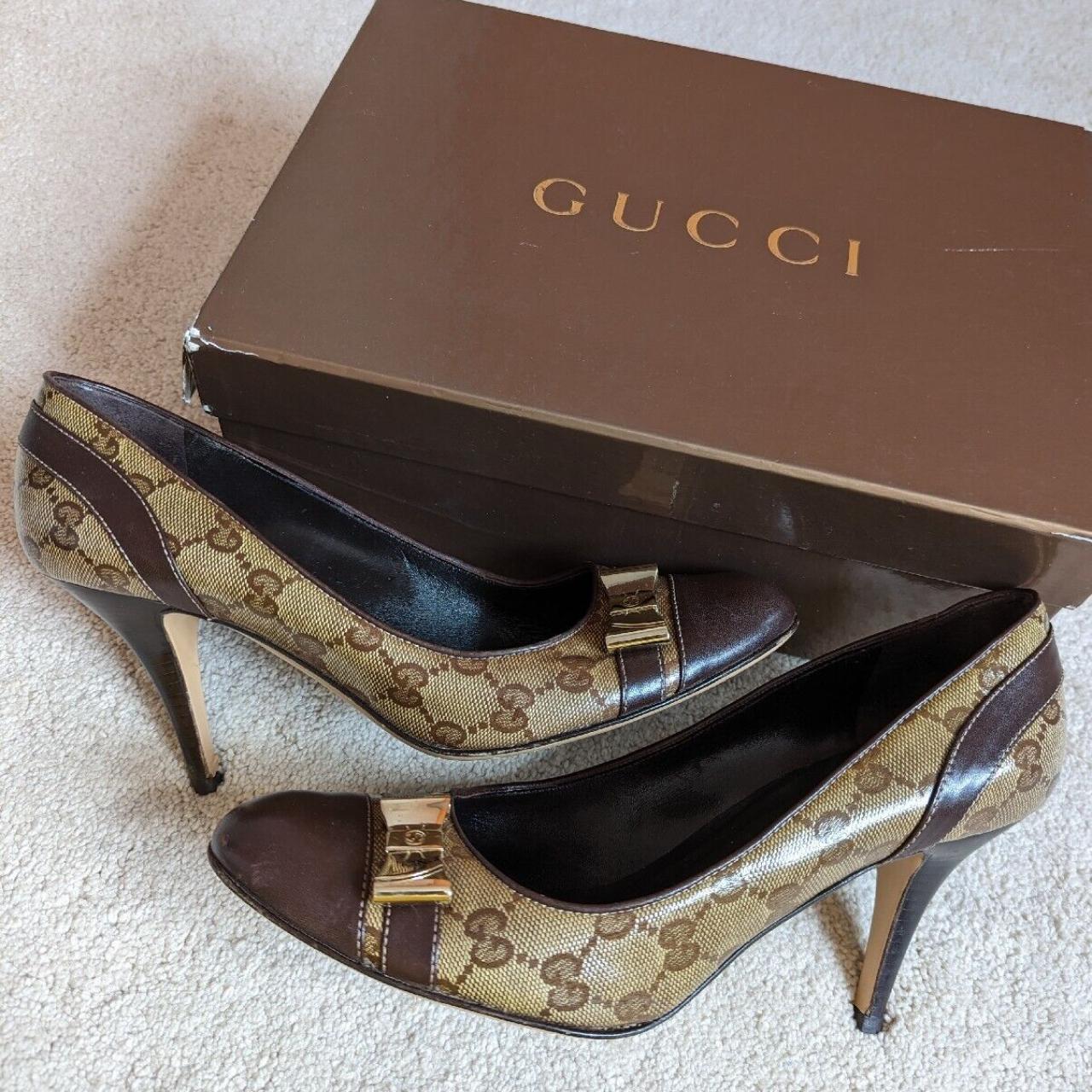 Gucci Women's GG Monogram Bow Brown Leather Heels... - Depop
