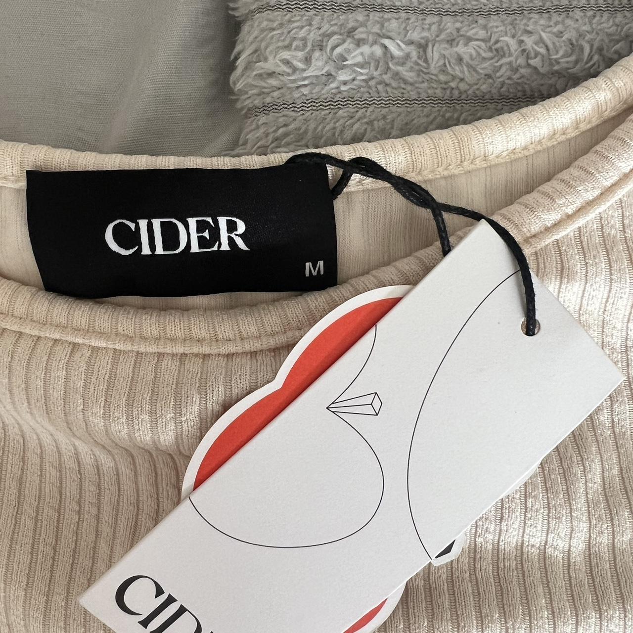 cider cream ribbed crop top - Depop