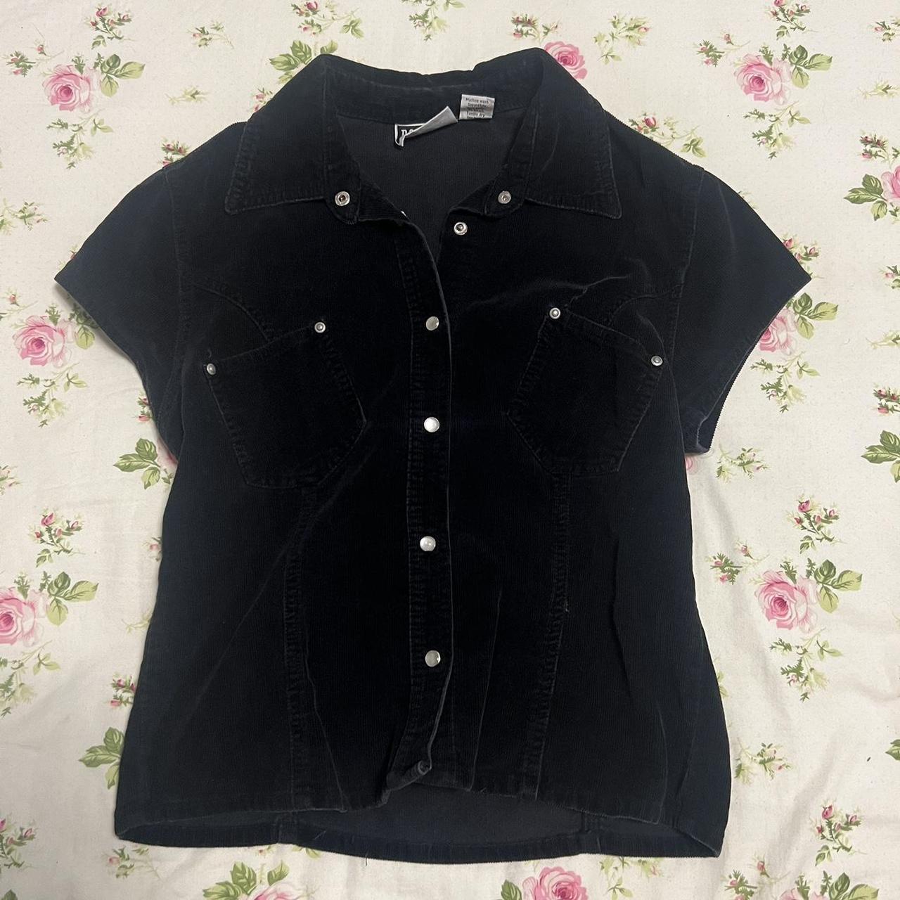 y2k button up top good for layering outfits... - Depop