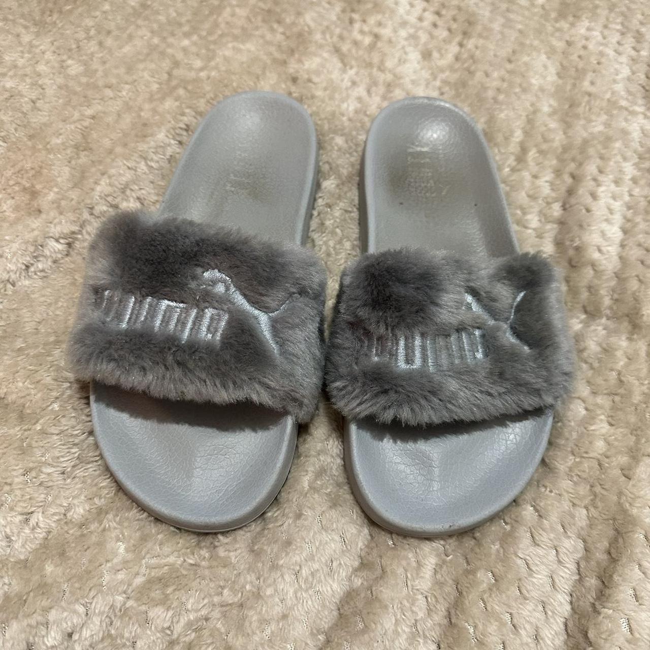 Puma Women's Grey Slides | Depop