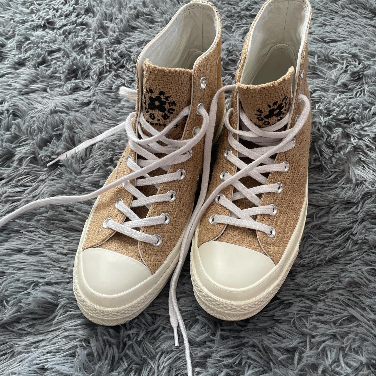 Converse Men's Tan and Cream Trainers | Depop