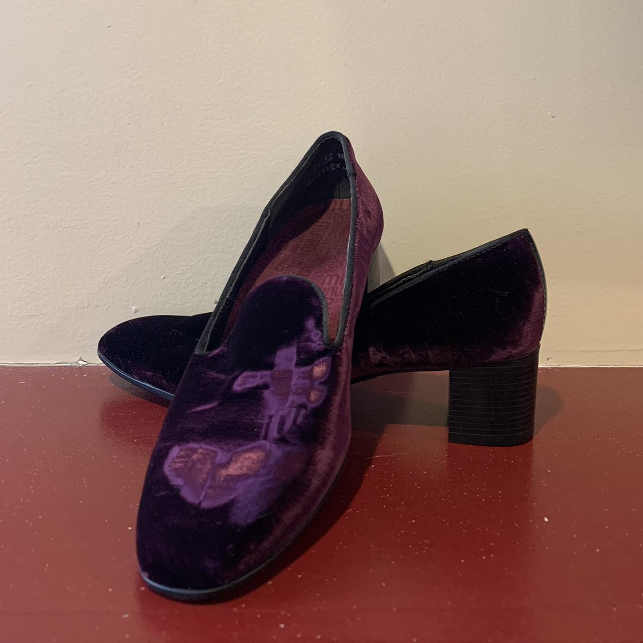 Munro Women's Purple Loafers | Depop