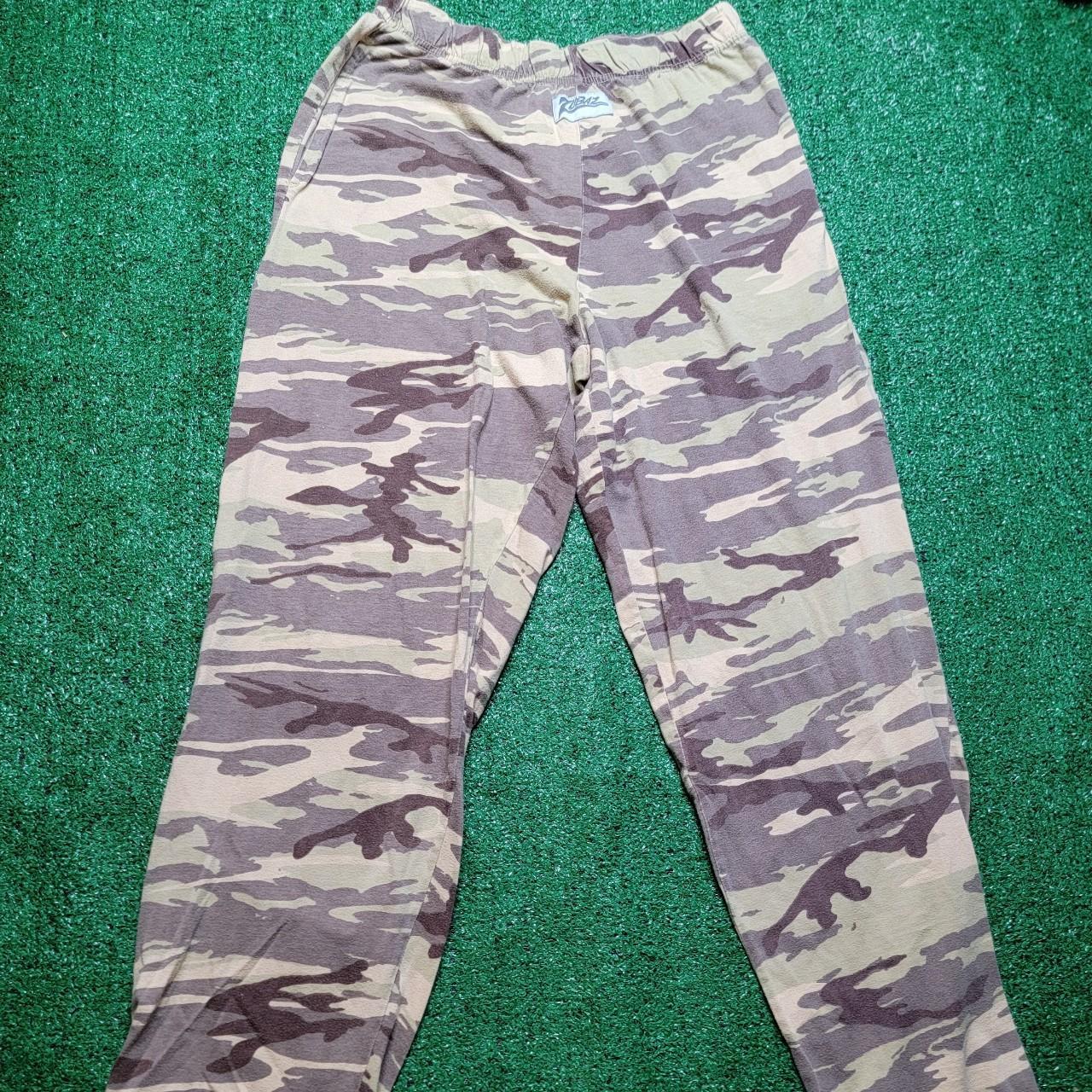 Vintage Zubaz Camo Sweatpants Size Large - Depop