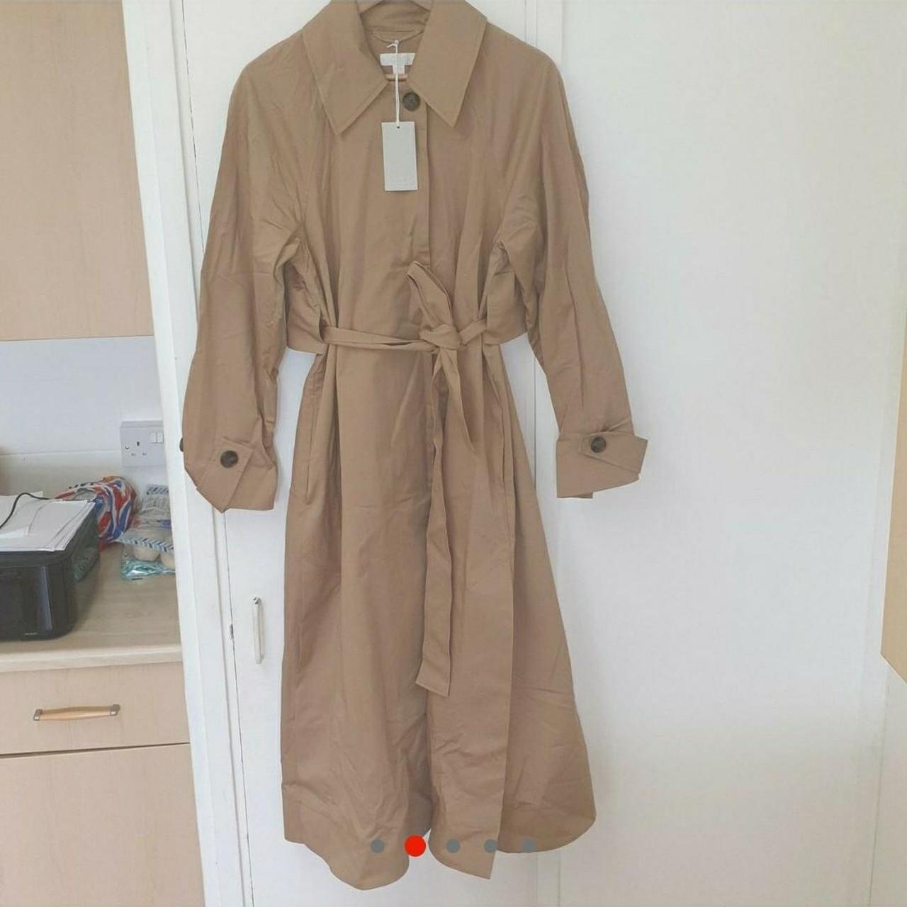 Cos Womens Regular-Fit Twill Trench Coat Beige UK... - Depop