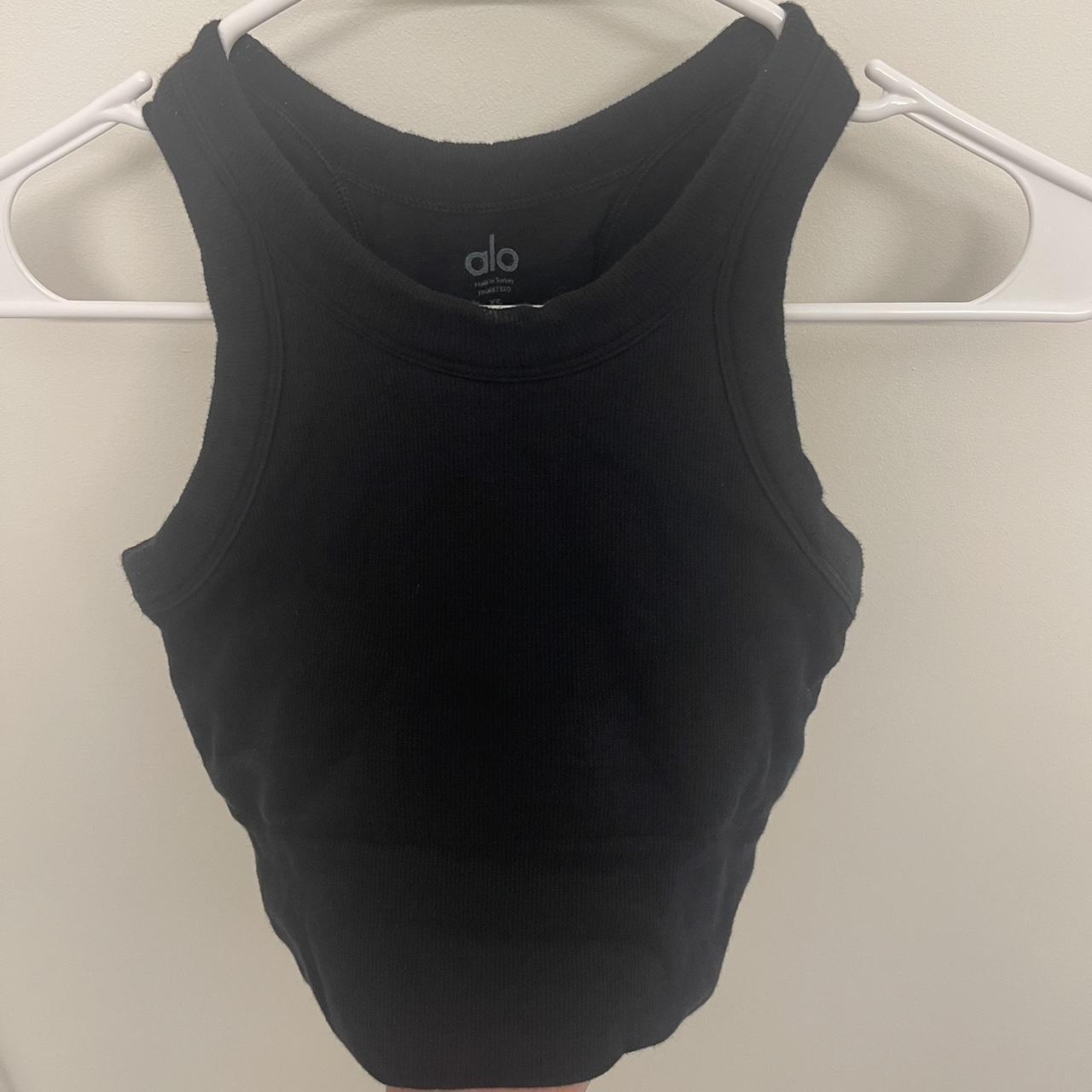 Alo Yoga tank - Depop