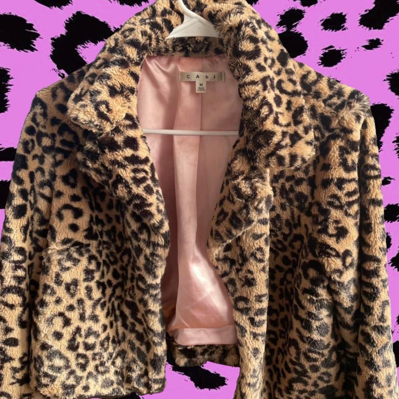 fluffy leopard print coat ! 💋 size ~ m #y2k #00s... - Depop