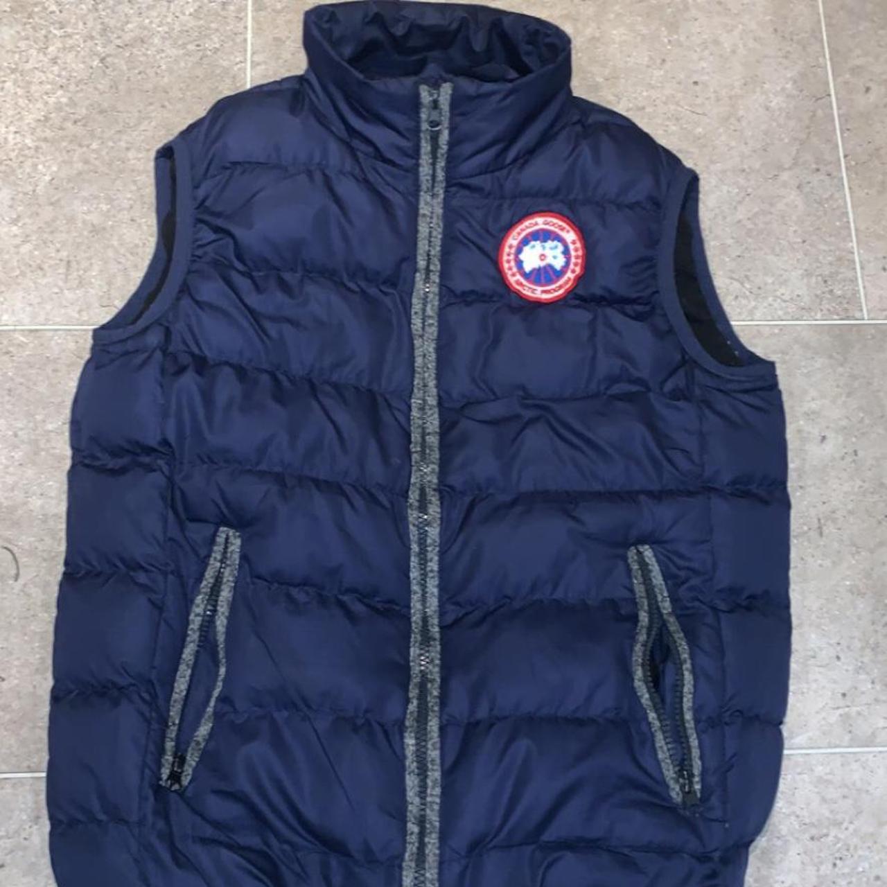 Canada Goose Men's Navy Gilet | Depop