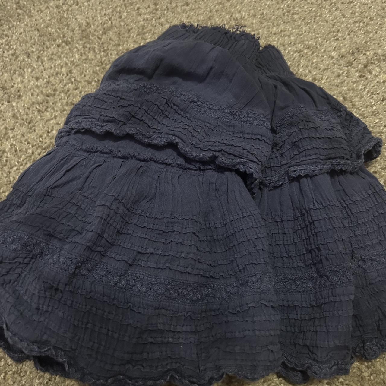 preppy navy blue aerie skirt small!#preppy #aerie - Depop
