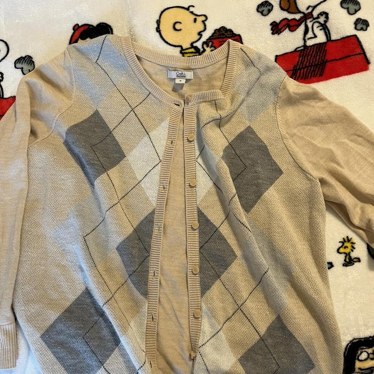 Croft & Barrow Women's Cream and Tan Jumper | Depop