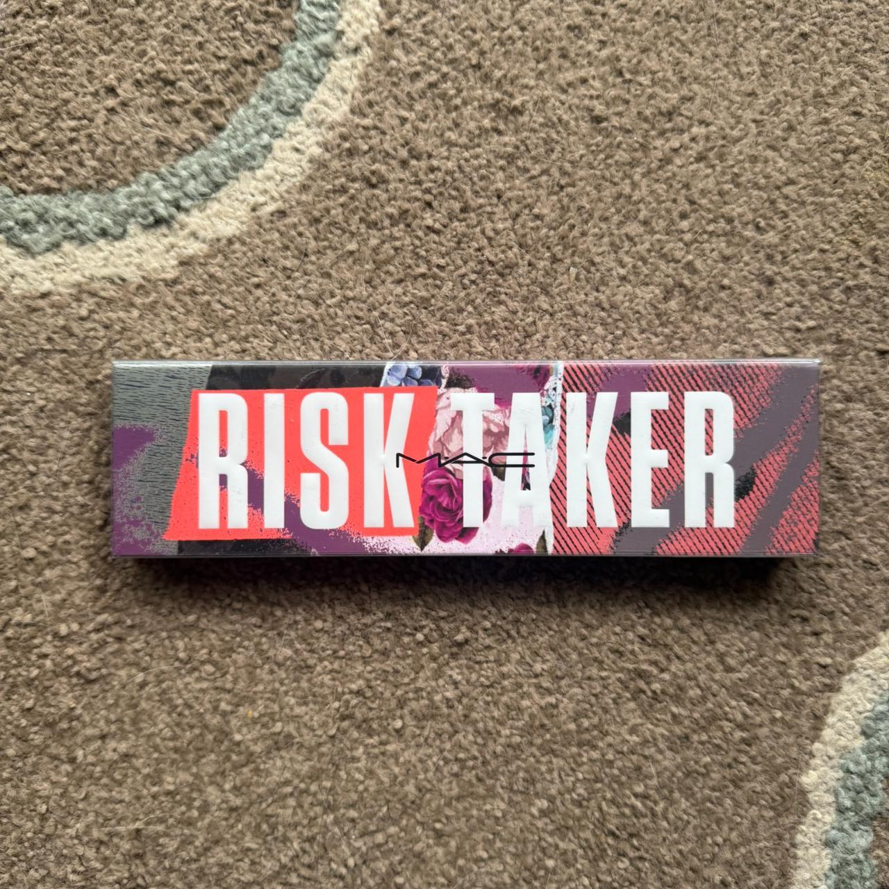 MAC Cosmetics Risk Taker Eyeshadow and Highlighter... | Depop