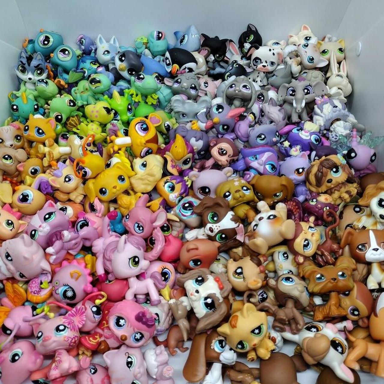 ⚠️DO NOT BUY⚠️ ISO Gen 2 LPS lots! I do NOT want to... | Depop