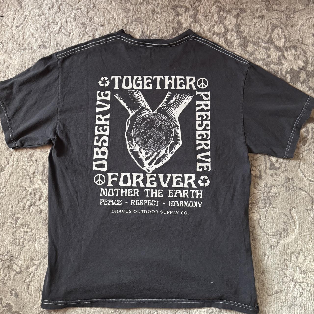 Vintage Boxy Faded Gray 2000’s Recycle Earth... | Depop