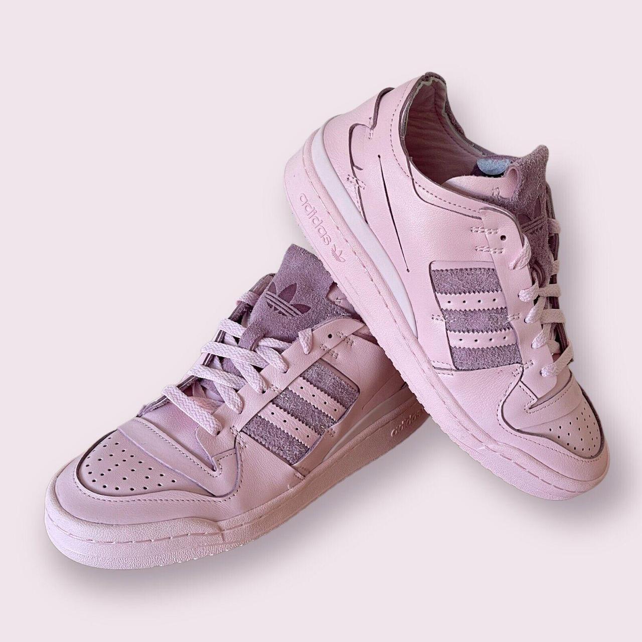 Adidas Women's Pink Trainers | Depop