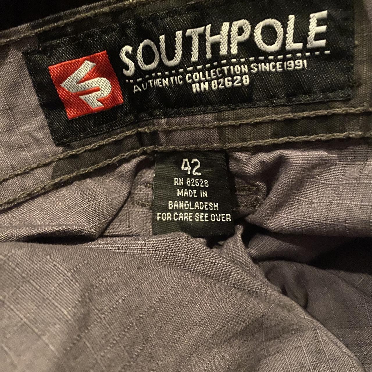 southpole baggy camo cargo pants 42x32 -vintage... - Depop