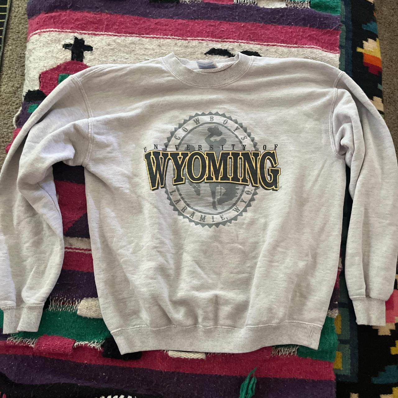 University of Wyoming cowboys crewneck Size Medium 30$ - Depop