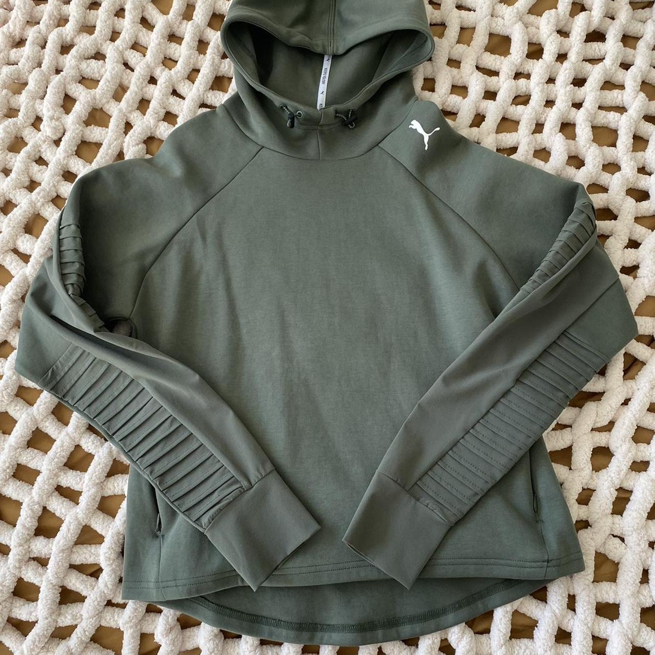 Puma Green Hoodie Sweatshirt - Cool detailing on... - Depop
