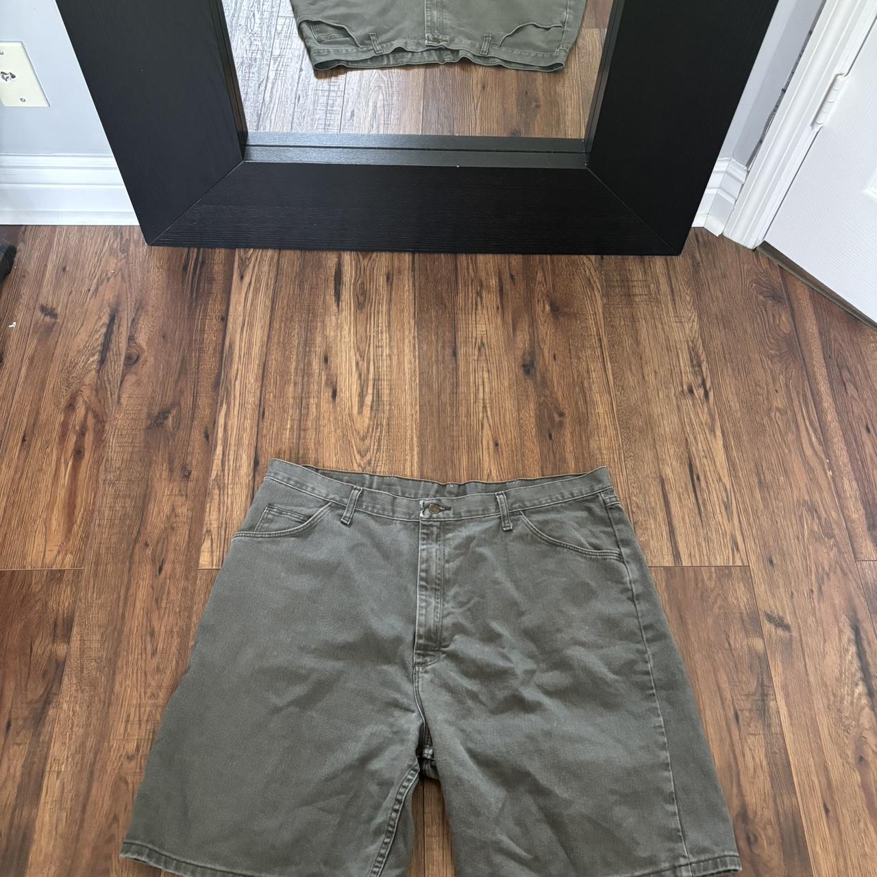 Grey Wrangler Jorts 40 Waist - Depop