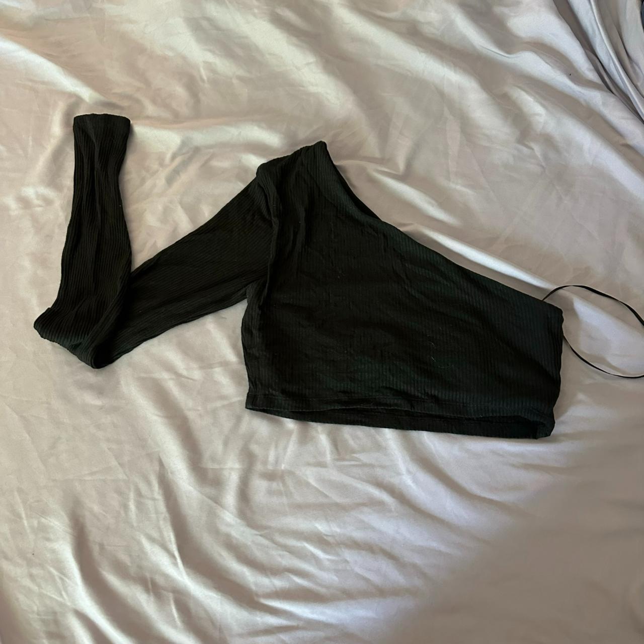 Alo Yoga Ribbed WaveCrop Long Sleeve - Black Size... - Depop