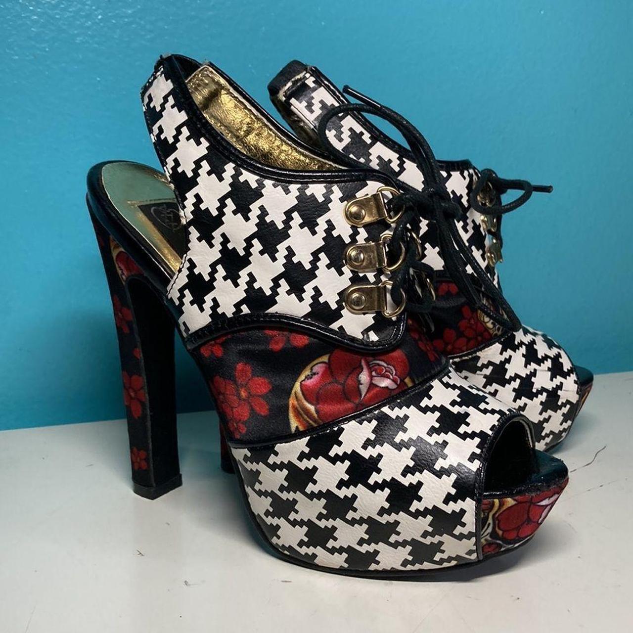 Iron Fist JustFab Foxtrot Platform Size 38 - 7.5... - Depop