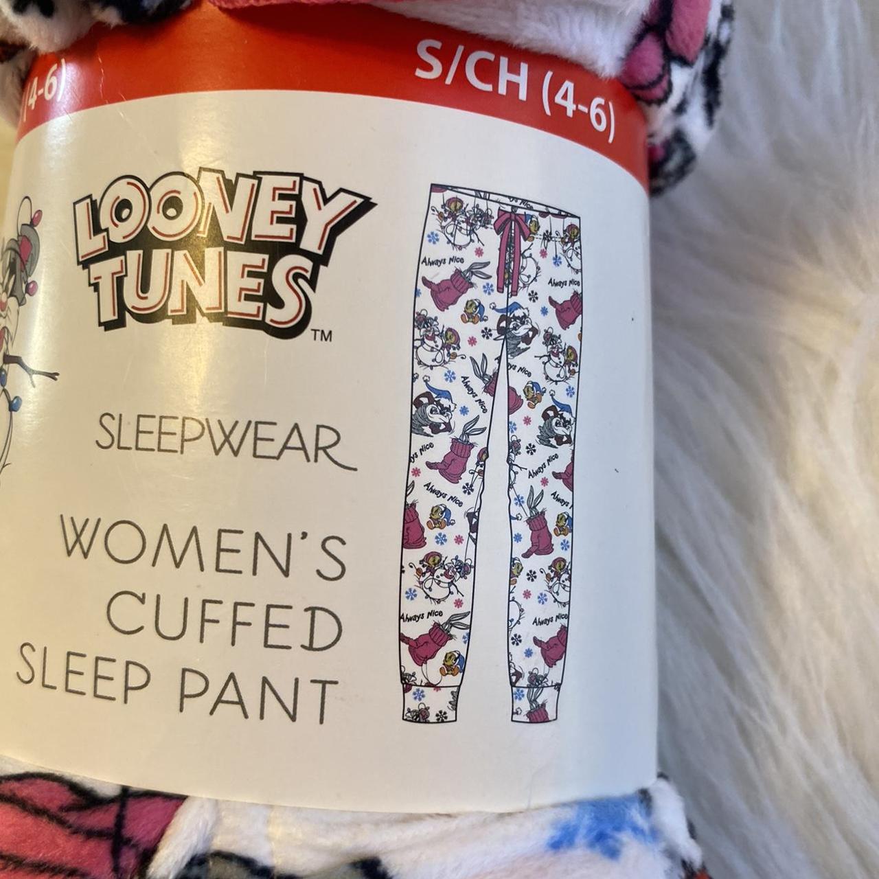Looney Tunes Women's White and Pink Pajamas | Depop