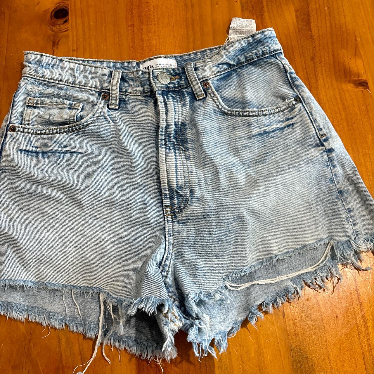 Zara size EU 38 US6 distressed denim jeans midi... - Depop