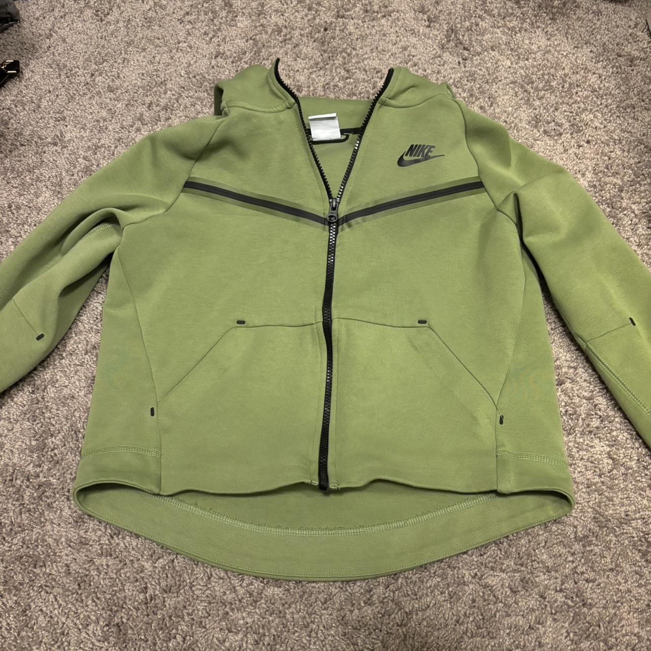 cropped green nike tech, children’s XL. send... - Depop