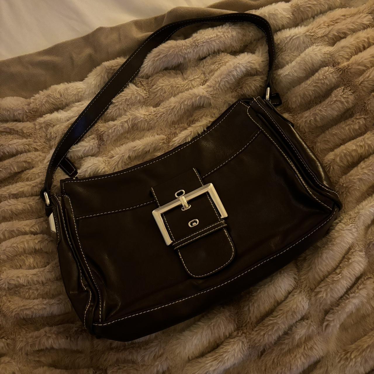 liz & co chocolate brown leather purse great condition - Depop