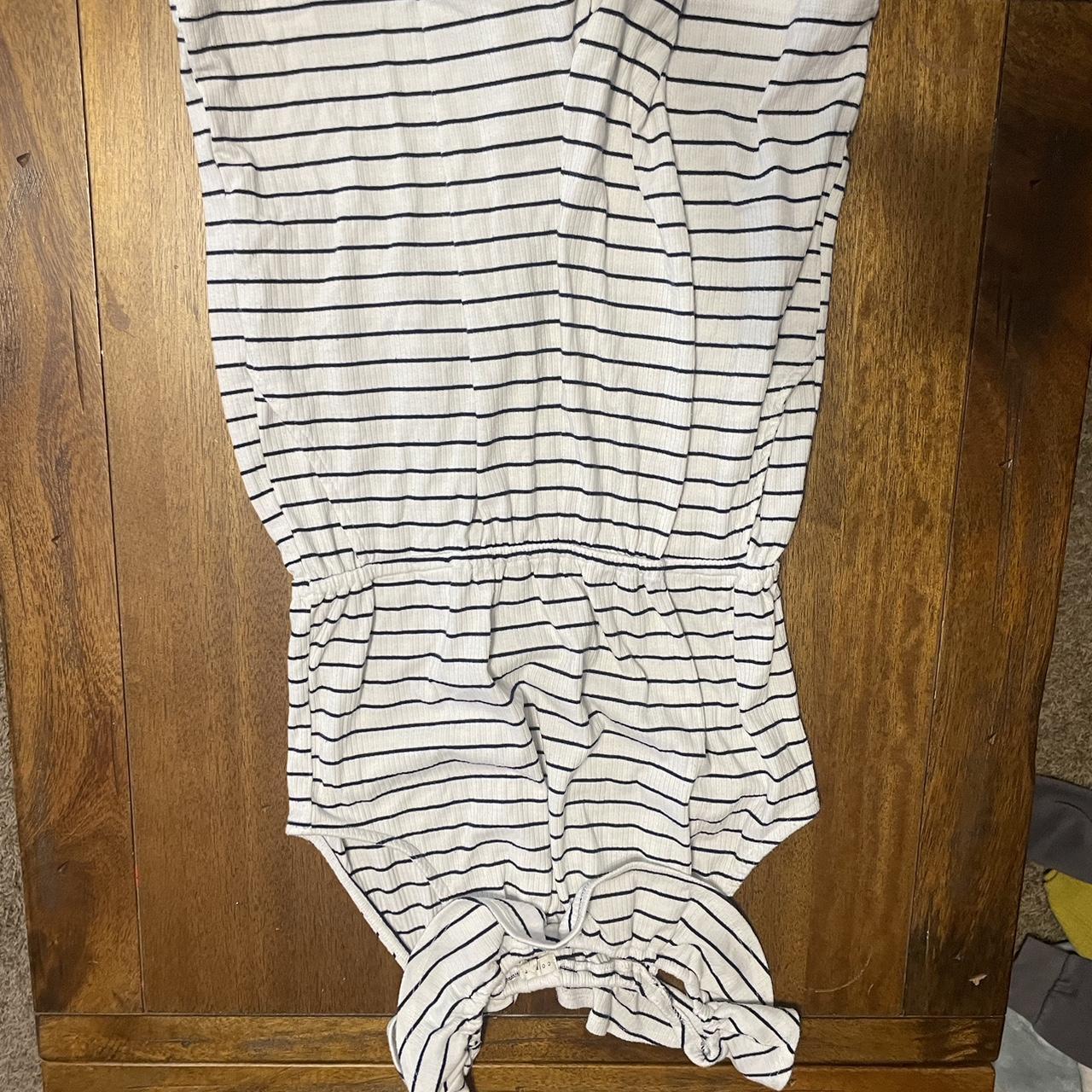 Copper key black and white romper Super cute no... - Depop