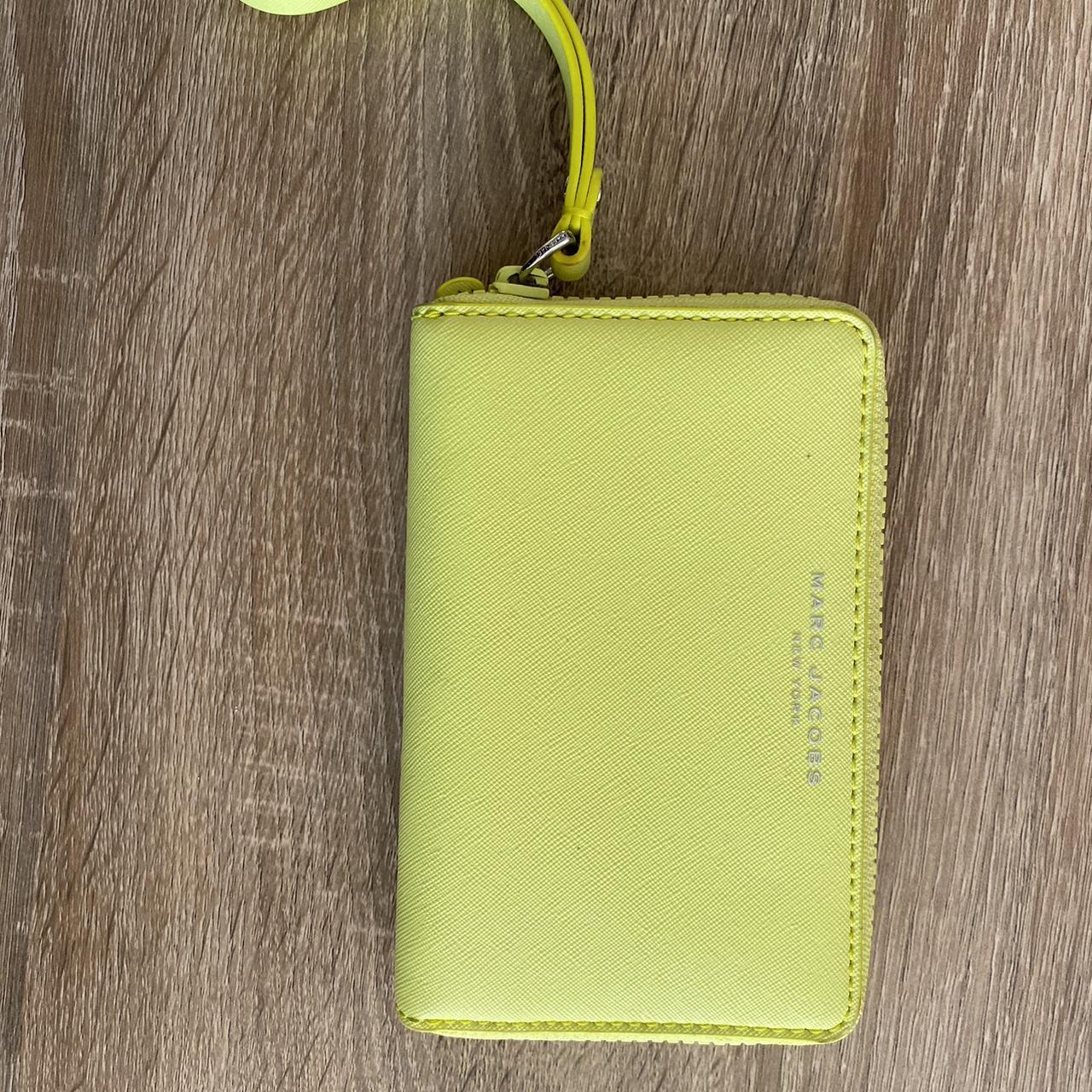 Marc Jacobs Wallet - Depop