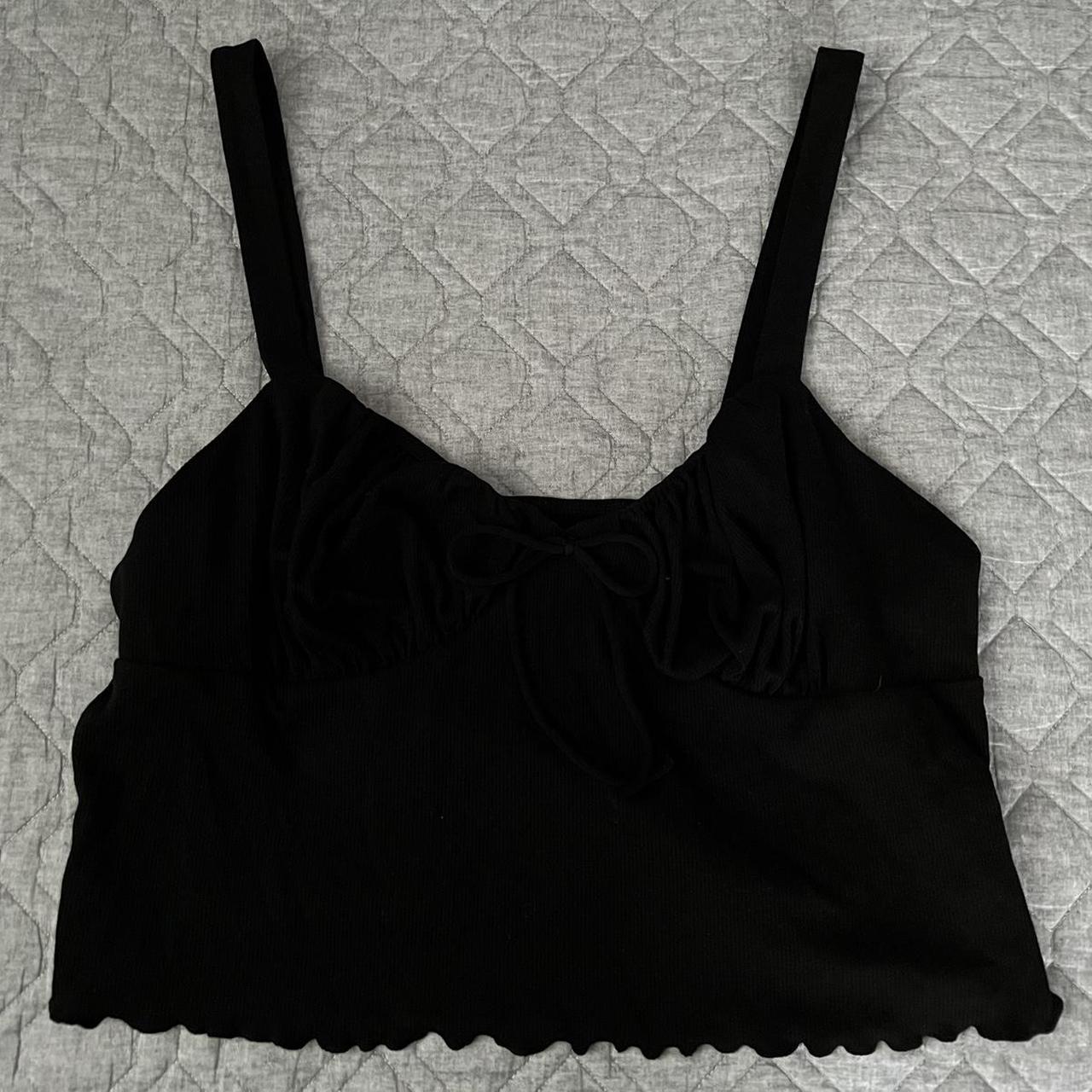 cropped black tank - Depop