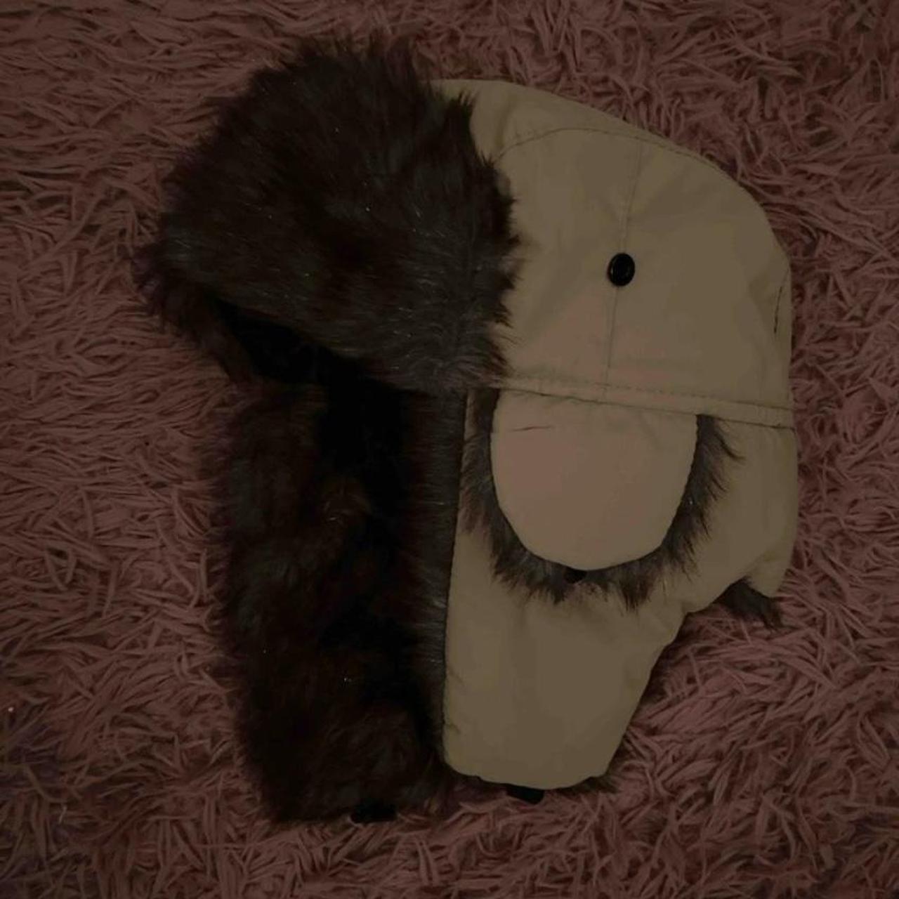 light brown taper hat very cute must have... - Depop