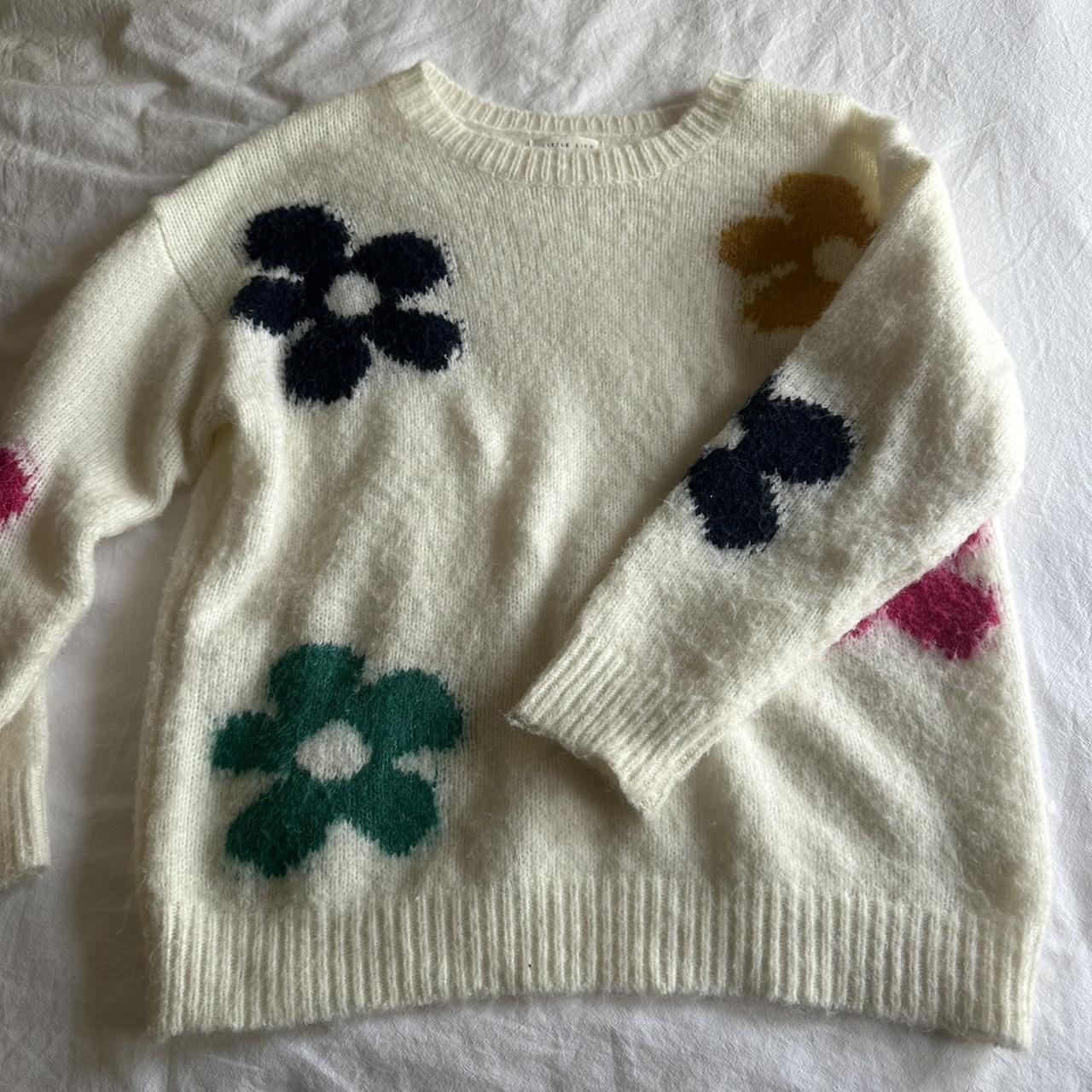 Oversized white sweater with coloured flowers - Depop