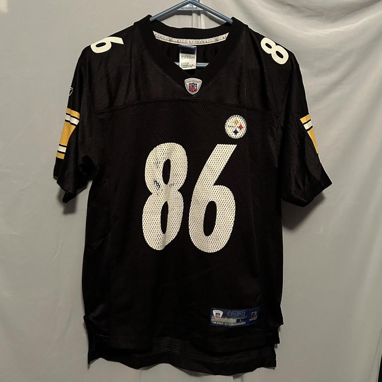 NFL Men's Black and Yellow T-shirt | Depop